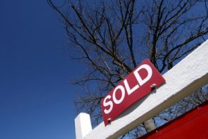 Checking In With Chelsea - DIY ideas, crafts, and tips for your home